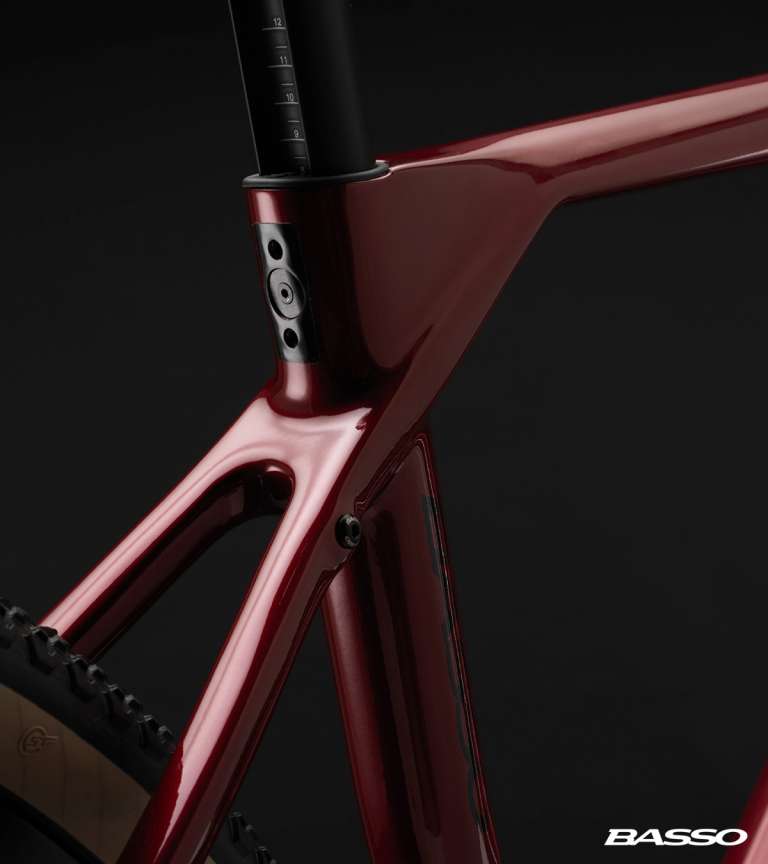 Basso Volta Gravel: bici elettrica gravel con telaio in carbonio