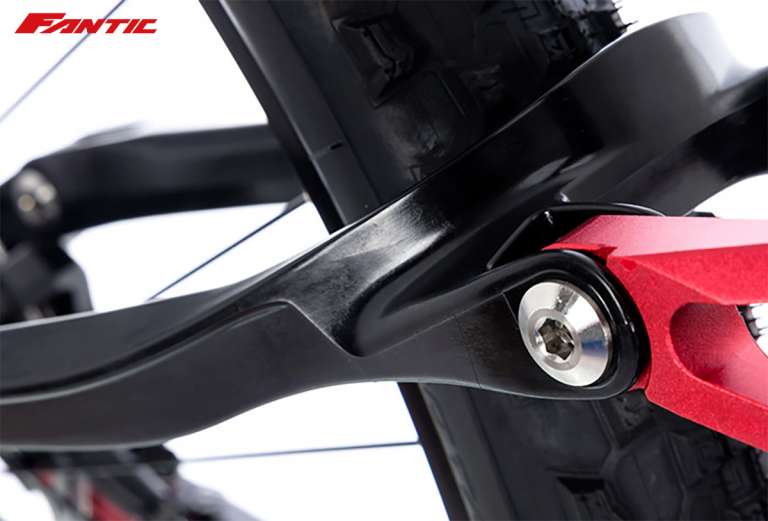 Fantic Trail 2023: MTB elettriche full suspended con motore Yamaha